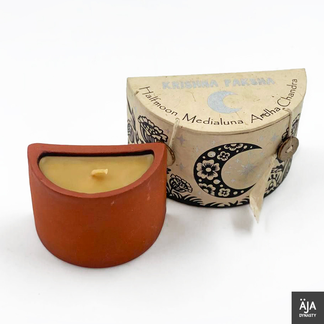 Medialuna Krishna Paksha (Waning Moon) Candle - Äja Dynasty